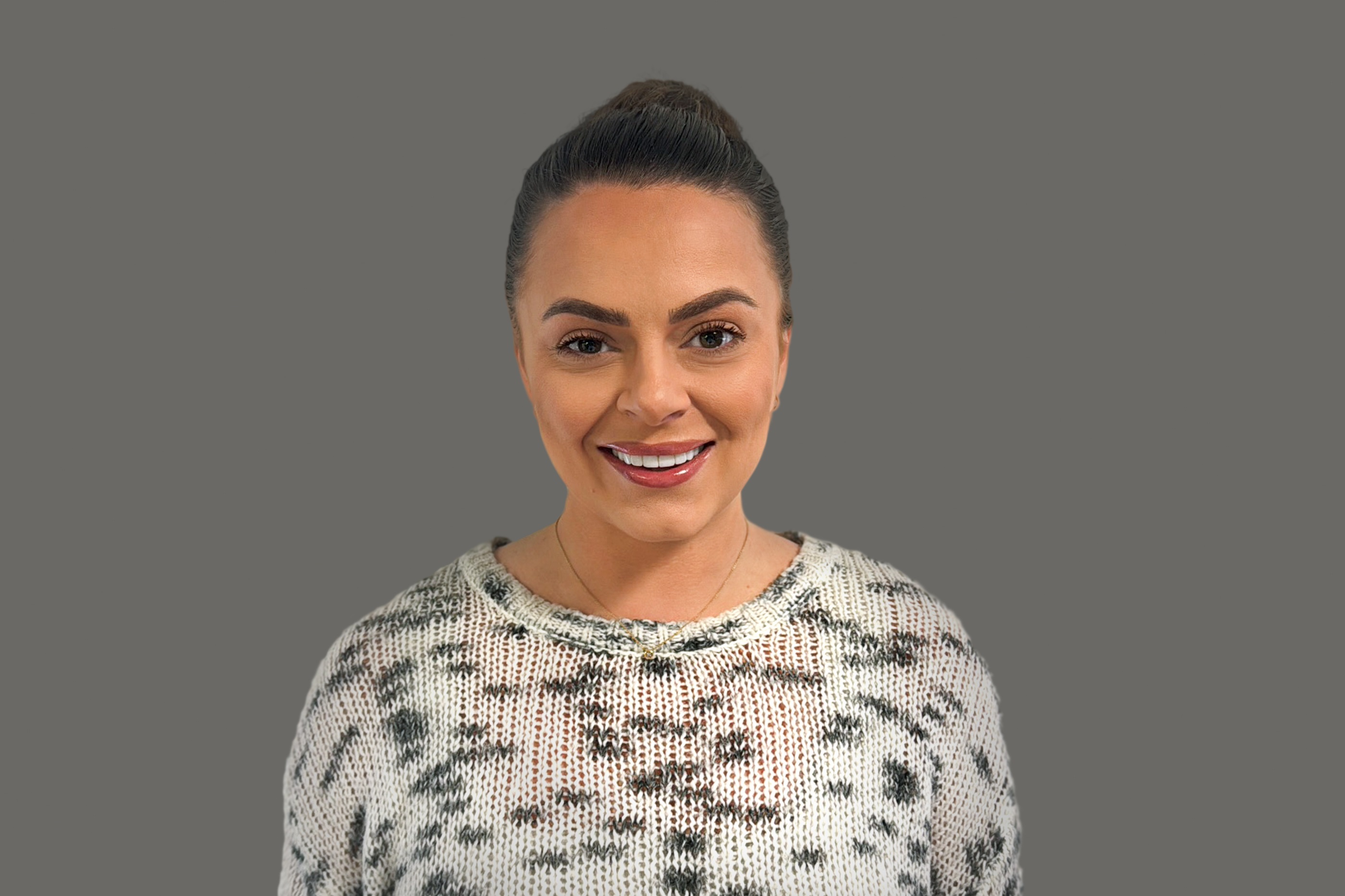 Holly Saunders | Capsticks